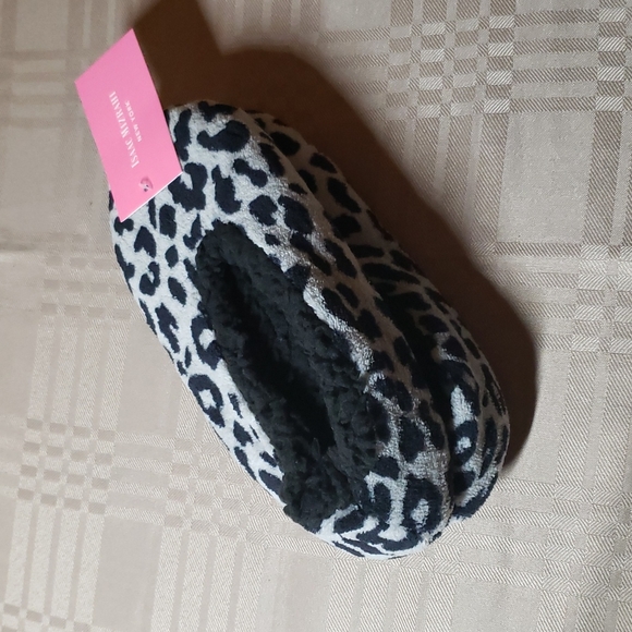 Isaac Mizrahi | Shoes | Nwt Isaac Mizrahi Slippers | Poshmark